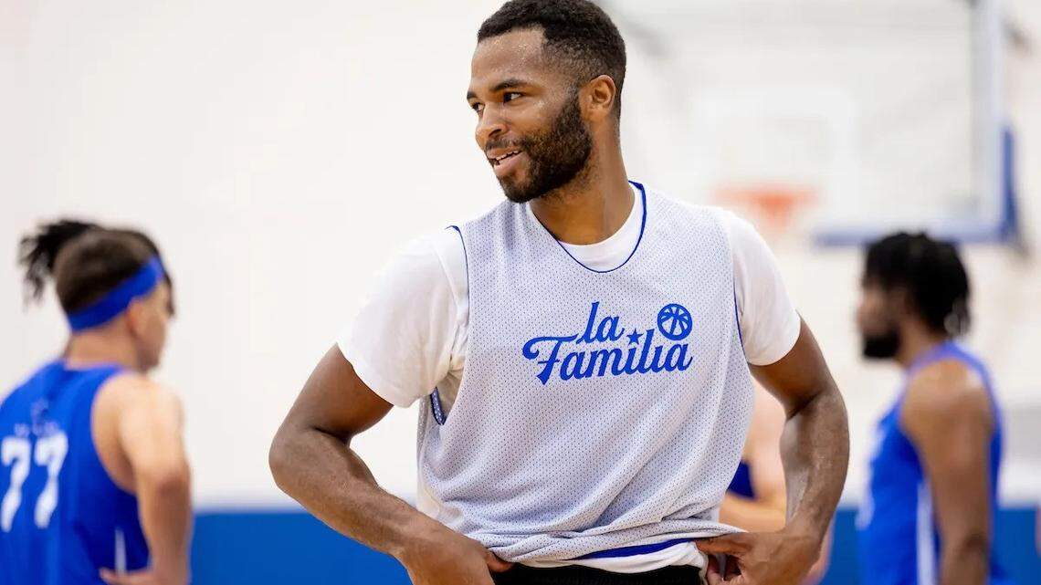 Harrison twins to team up for first time since UK-Wisconsin | Lexington ...