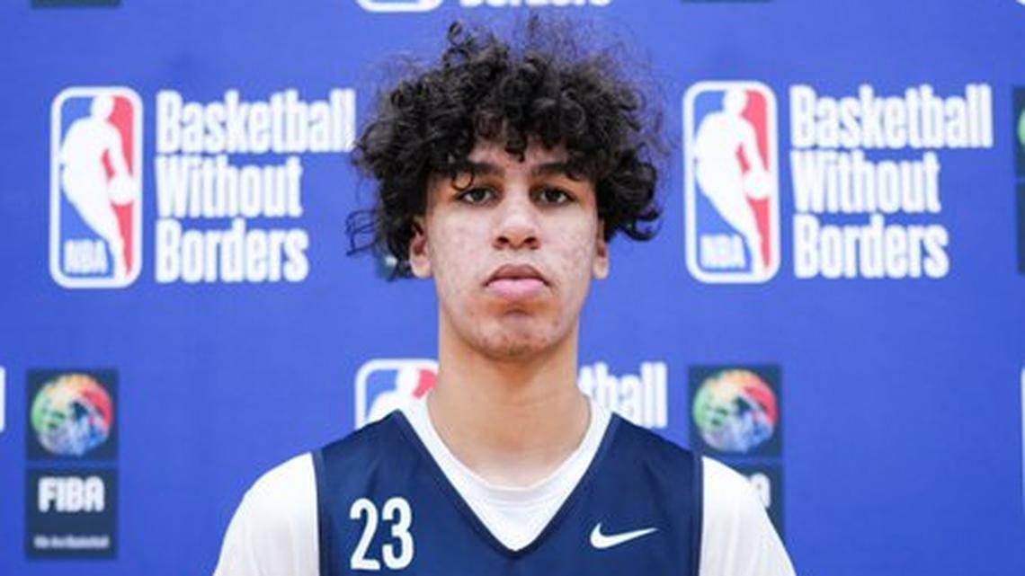 Canadian star Will Riley commits to Illinois over UK, others ...
