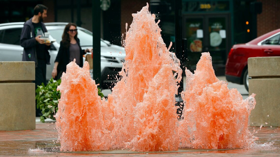 The Triangle Park Fountain in Lexington is Pink | Lexington Herald Leader