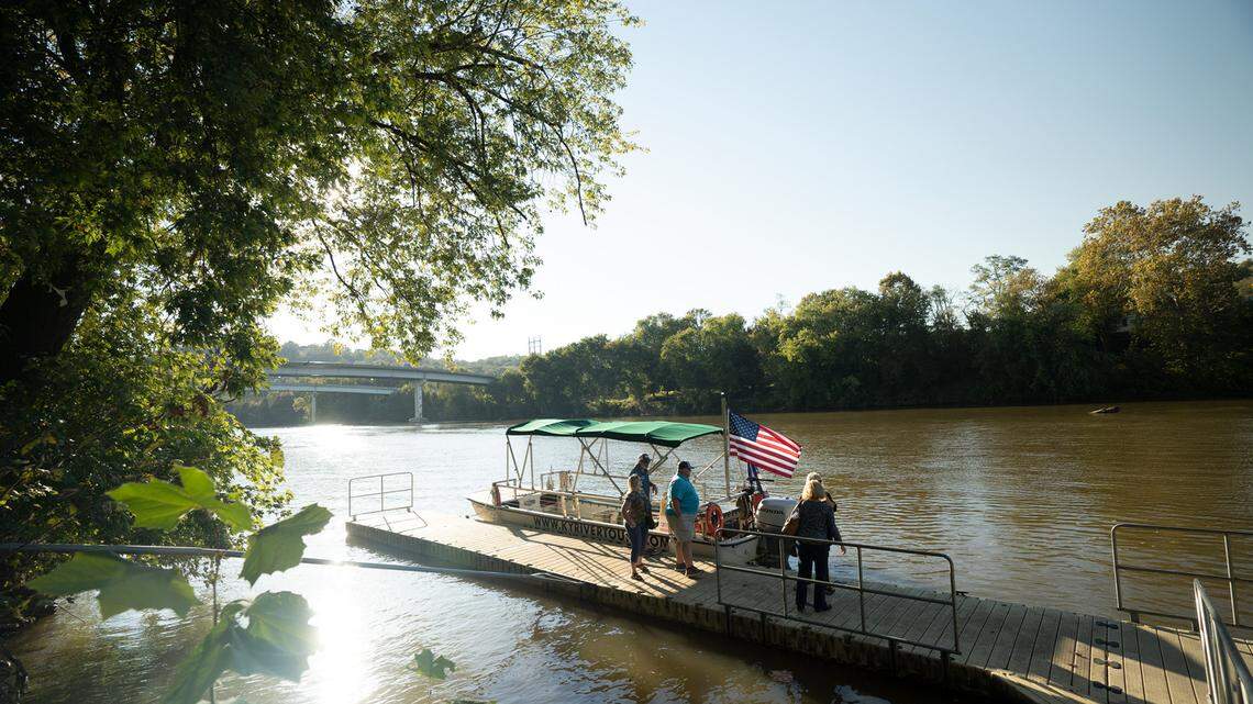 Kentucky River bourbon boat tour has Buffalo Trace tasting | Lexington ...