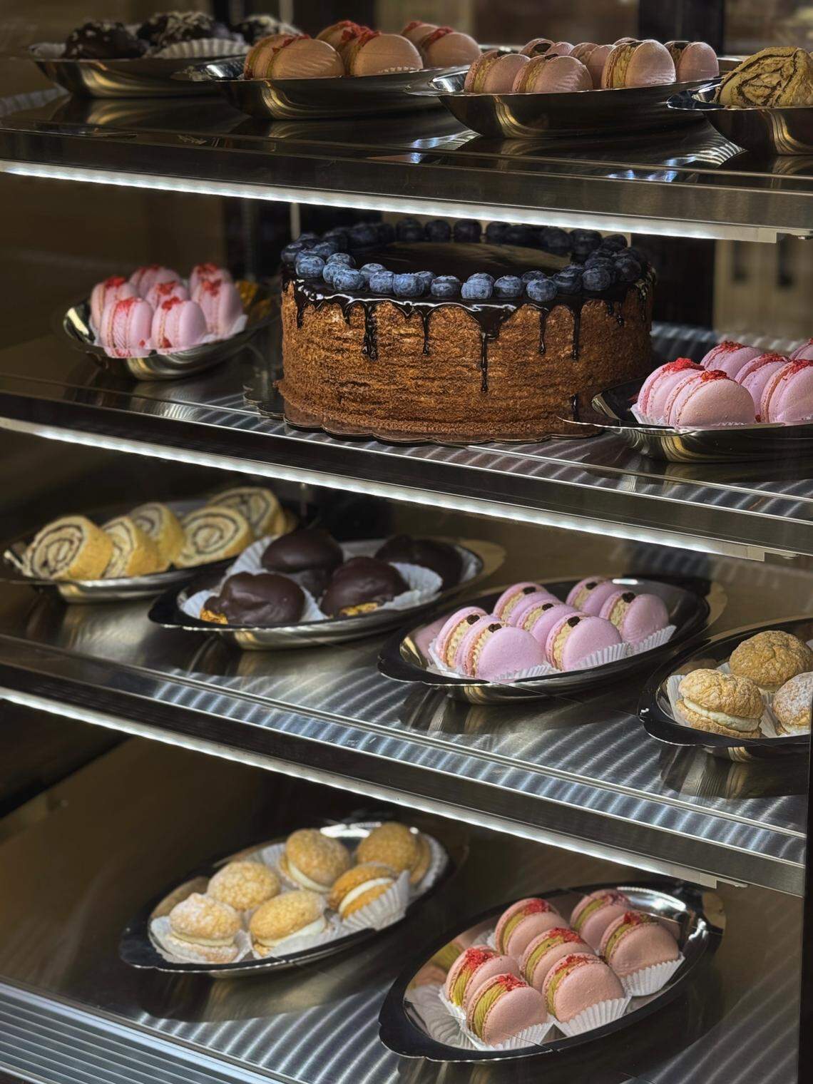 Kentucky's first Ukrainian restaurant opens in Nicholasville ...