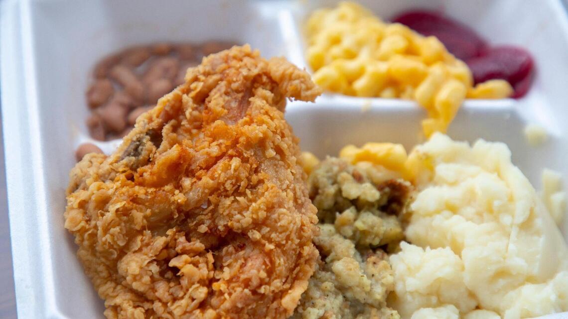 Last day of Max Flannery’s Loudon Square Buffet restaurant | Lexington ...
