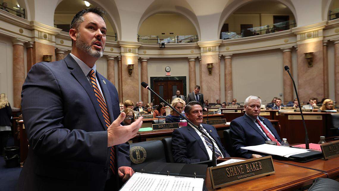 Shane Baker bill would ban KY immigrants from holding office ...