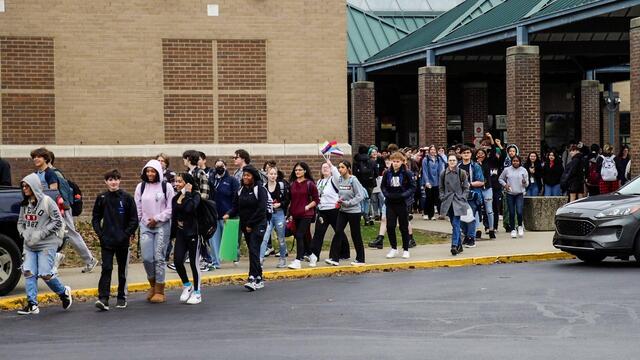 Lexington KY high schoolers walk out over anti-LGBTQ bills | Lexington ...