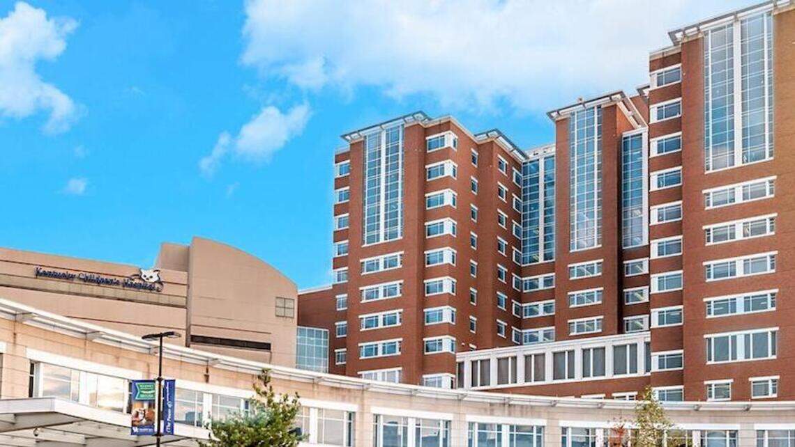 Men face charges over UK hospital brawl after a shooting | Lexington ...