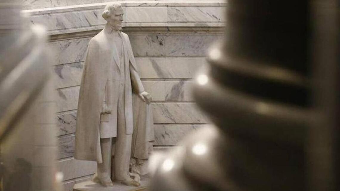 Davis statue needs to be moved out of Kentucky Capitol | Lexington ...